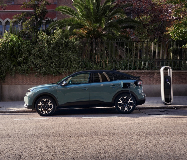 Der Citroën ë-C4 | Vollelektrische Kompaktlimousine | Citroën DE